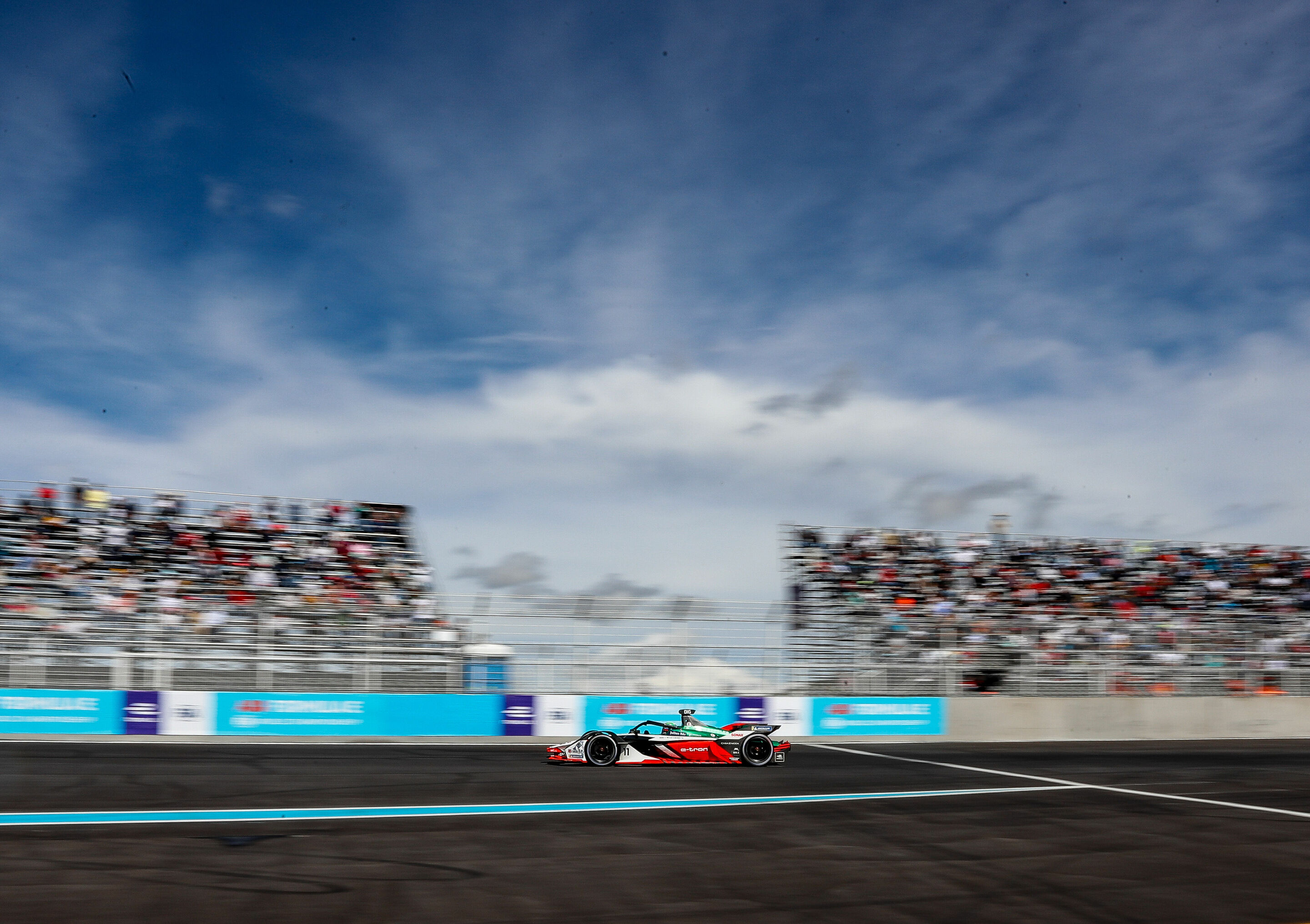 Audi is back in the Formula E title fight | Audi MediaCenter