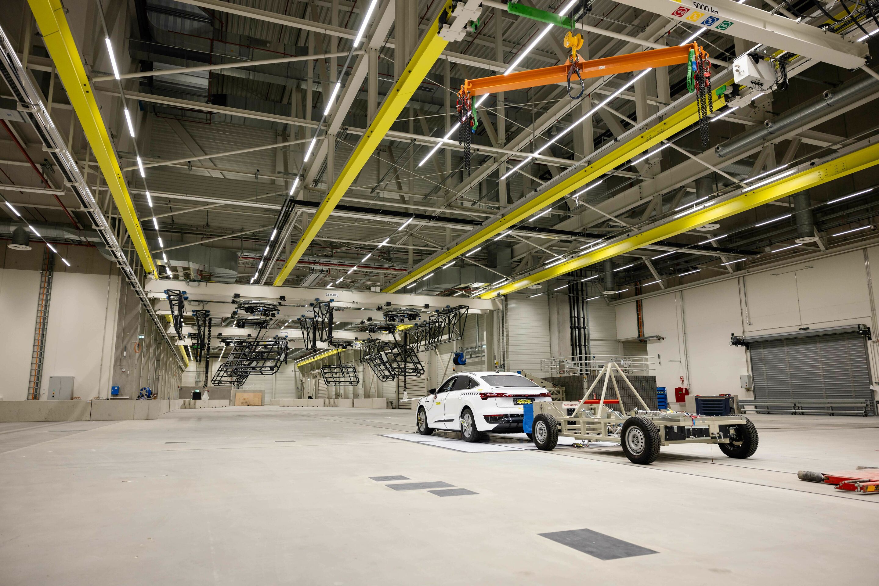 Audi opens new Vehicle Safety Center | Audi MediaCenter