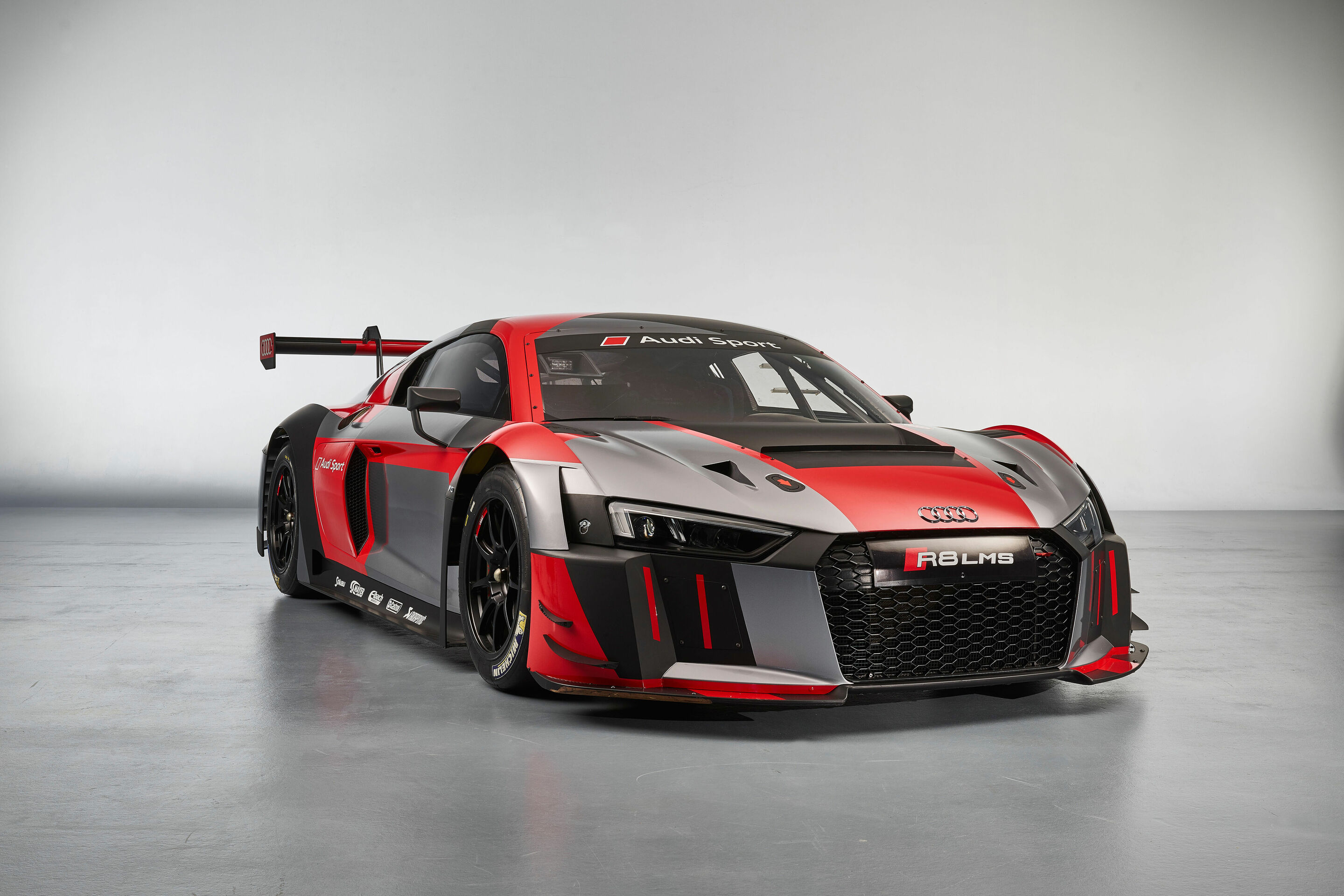 New livery for the Audi R8 LMS | Audi MediaCenter