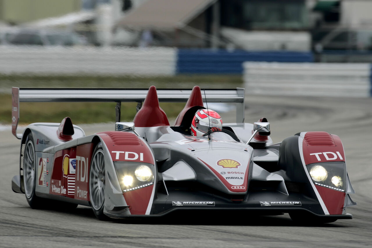 Audi R10 TDI with record lap at Sebring | Audi MediaCenter