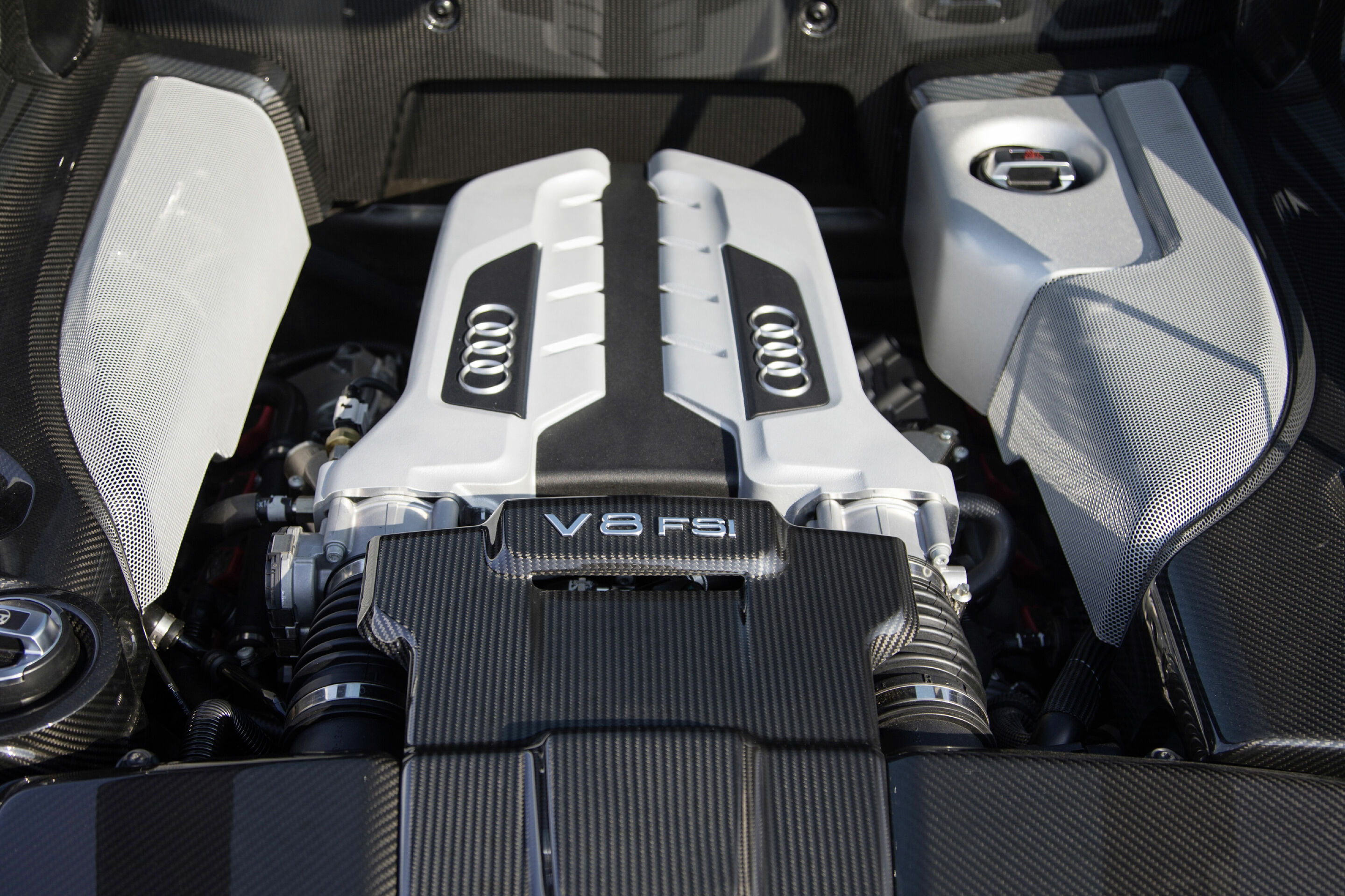 Audi R8 Engine V8