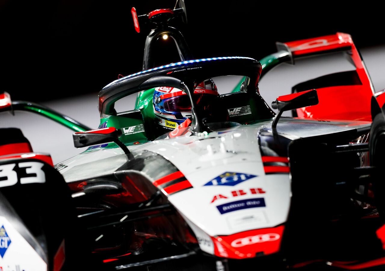 Strong debut for the Audi e-tron FE07 | Audi MediaCenter